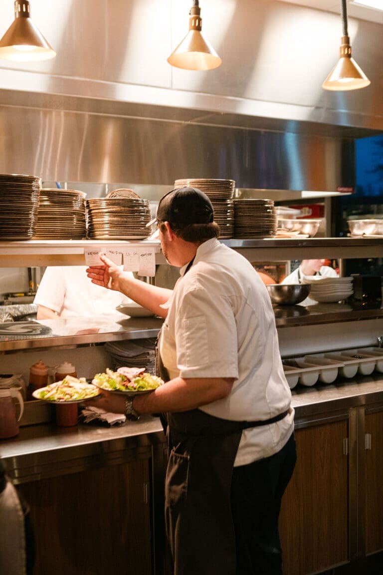 Restaurant With Local Produce - Oxbow Urban Kitchen