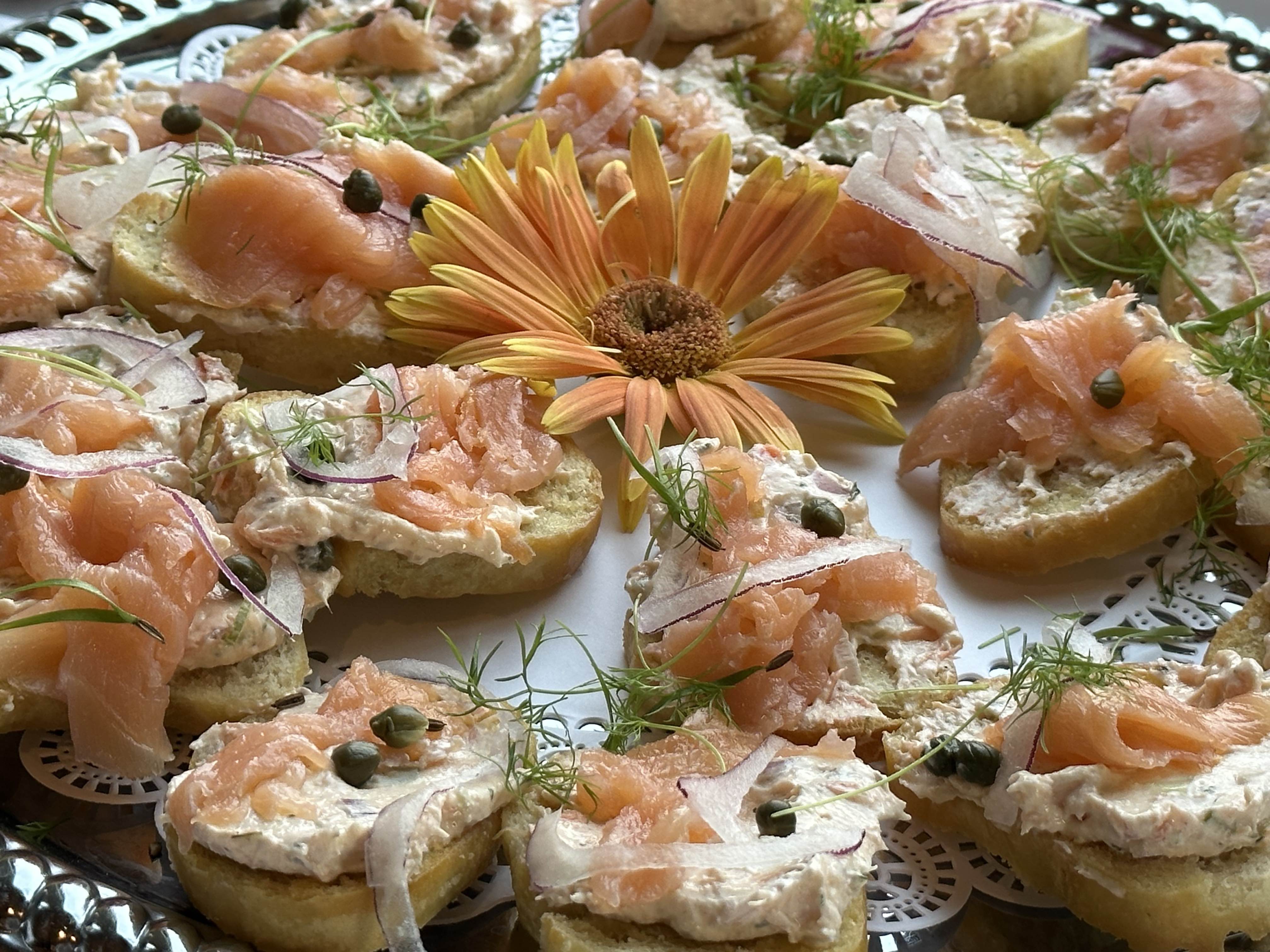 Restaurant With Local Produce - Oxbow Urban Kitchen