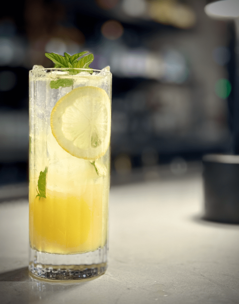 Restaurant With Local Produce - Oxbow Urban Kitchen