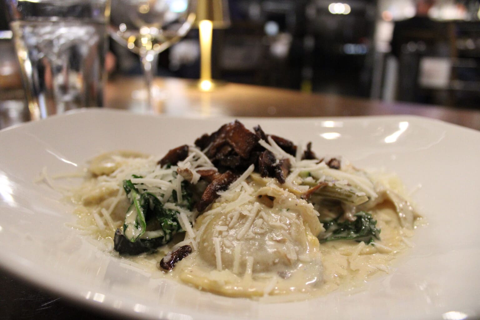 Restaurant With Local Produce - Oxbow Urban Kitchen